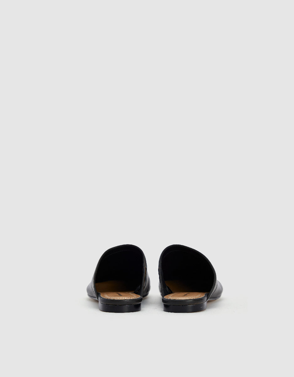 Round Toe Mules – URBAN REVIVO Thailand