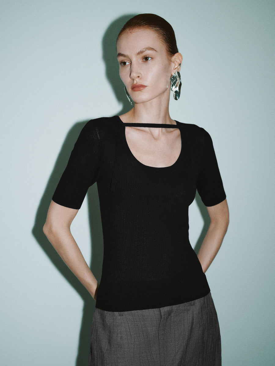 Keyhole Neck Skinny Knitted T-Shirt – URBAN REVIVO Thailand